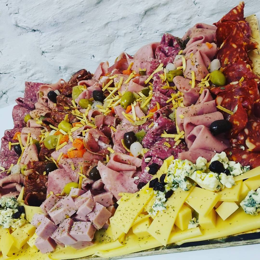 Catering & Perniles – FUEGO Y SABOR